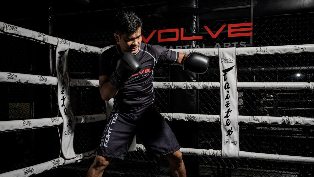 How to Win a Boxing Title: A Step-by-Step Guide - Zees Championship Belts