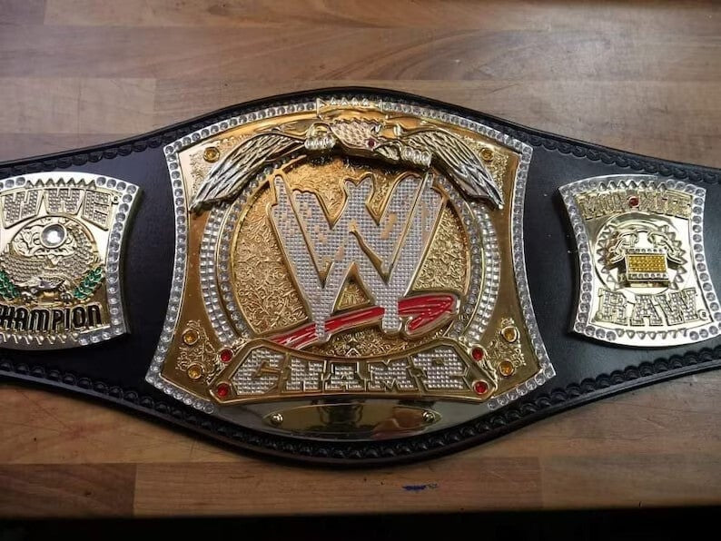 The WWE Spinner Belt: A Legendary Championship Design - Zees ...